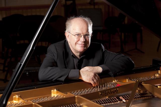 Julian Jacobson in Concert – Fifth 2017 6 @ 6 Solo Piano Series ...