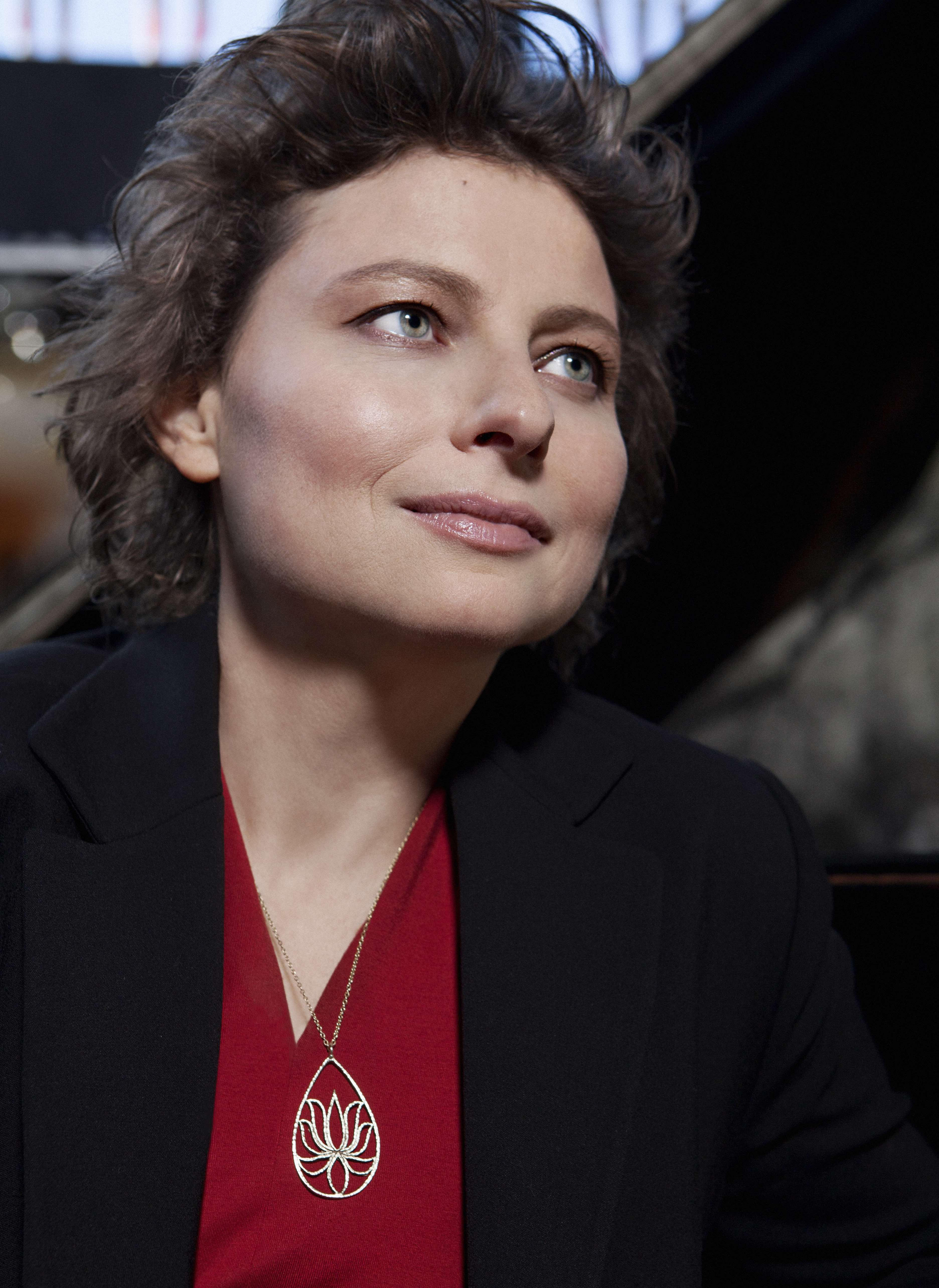 Pianist Yael Weiss Pairs Sonatas By Beethoven With Premieres By Paul ...