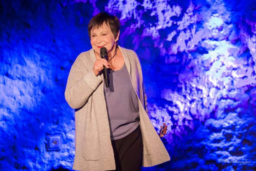 Swinging on the Seine: Searching for Amour in 1960's Paris - StageBuddy.com